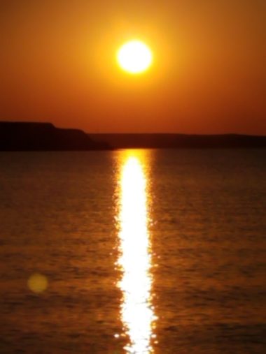 Missouri River sunset - SkySpy Photos, Images, Video